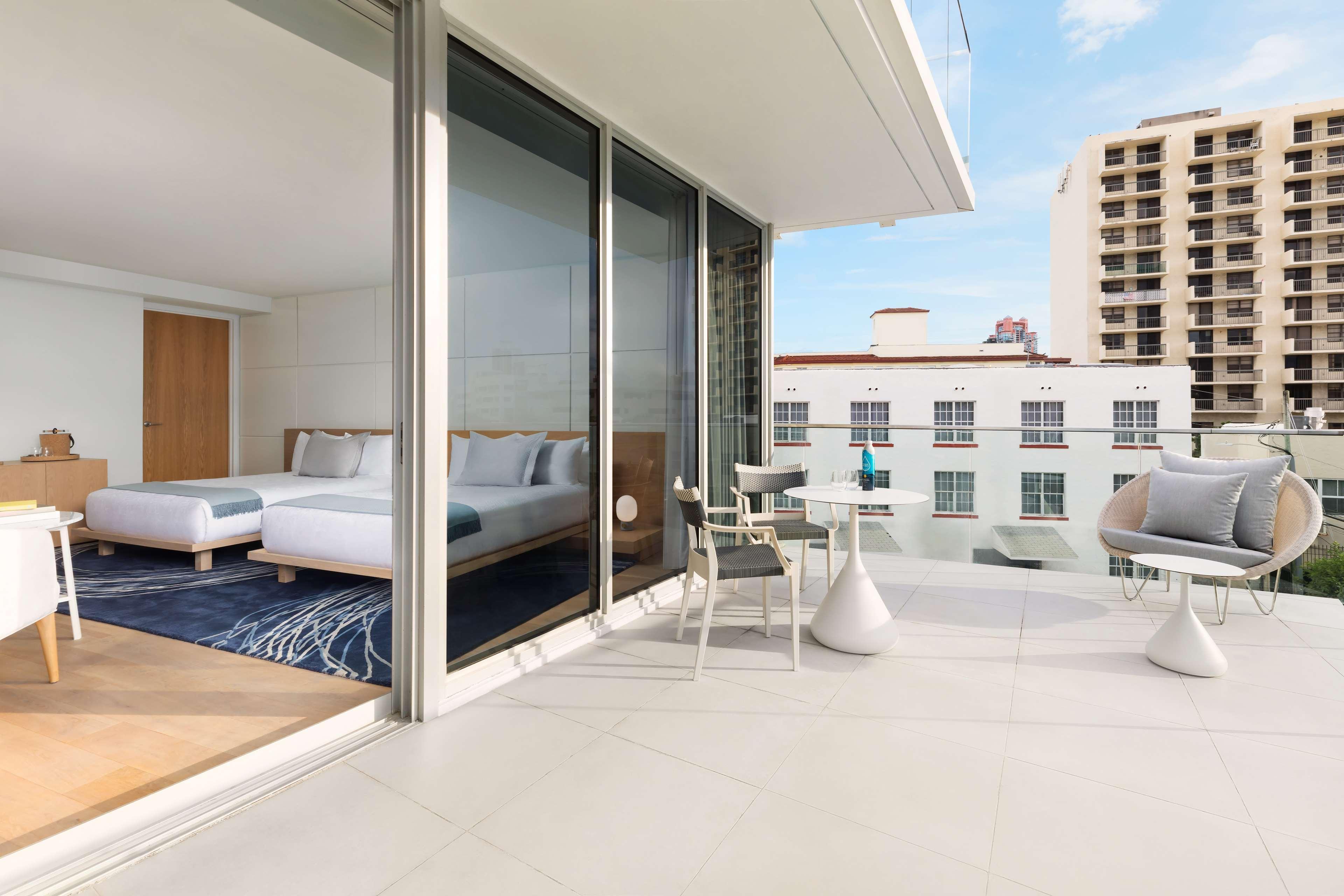 THE GABRIEL MIAMI SOUTH BEACH, CURIO COLLECTION BY HILTON RESORT MIAMI ...